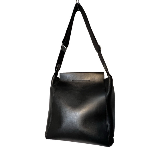 Everlane | Bags | Everlane Womens One Size Minimal Crossbody Leather ...